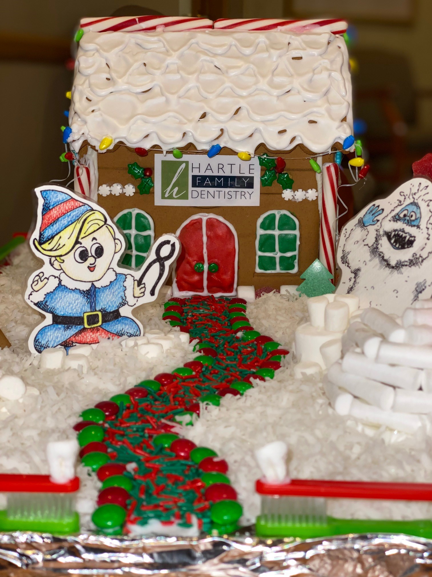 2021 Gingerbread Home Build